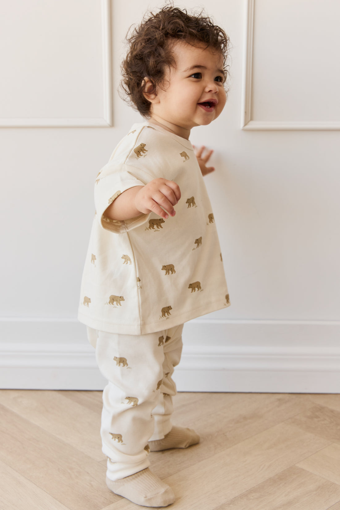 Pima Cotton Wesley Tee - Cub Walk Samoyed – Jamie Kay NZ